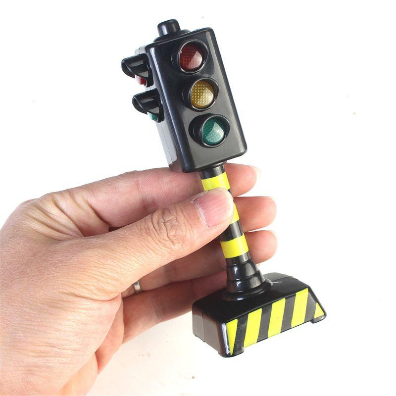 Dollhouse Traffic Signal Light Miniature Traffic Signal with Sound ...